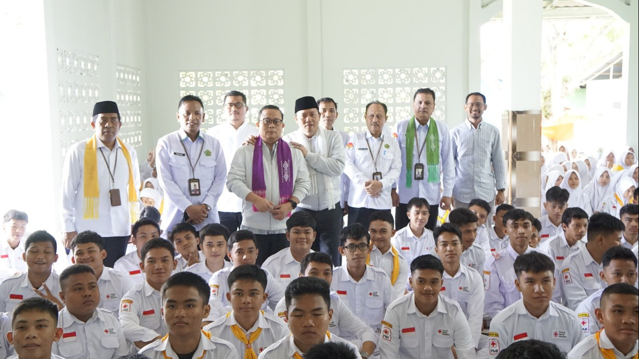 Kemenag Beri Motivasi Guru dan Siswa MAN 1 Kab. Gorontalo